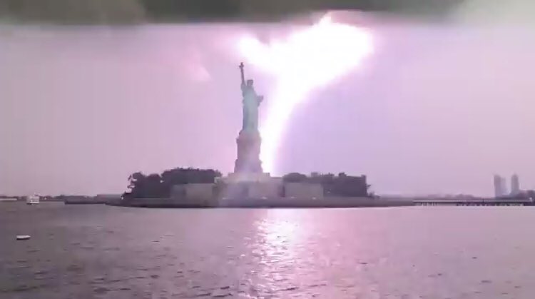 lightning-liberty – CITIZEN FREE PRESS