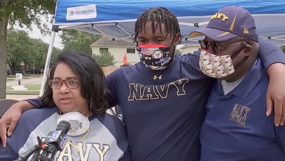 navy mom – CITIZEN FREE PRESS
